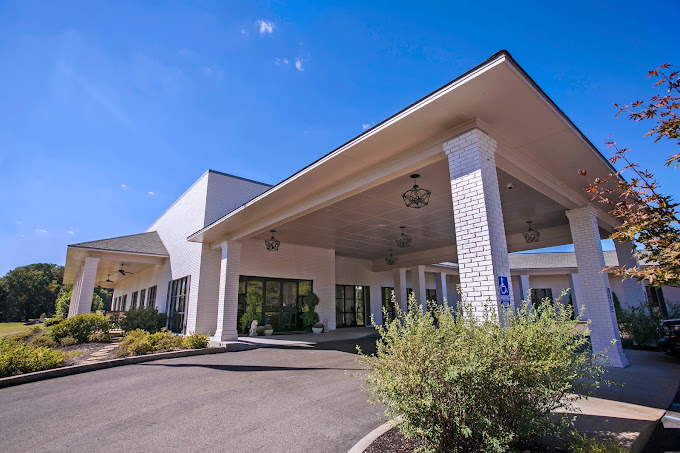 Pickleball at Lion Hills Golf Center MS | Bounce